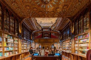 Visitar la librería Lello (la de Harry Potter) en Oporto
